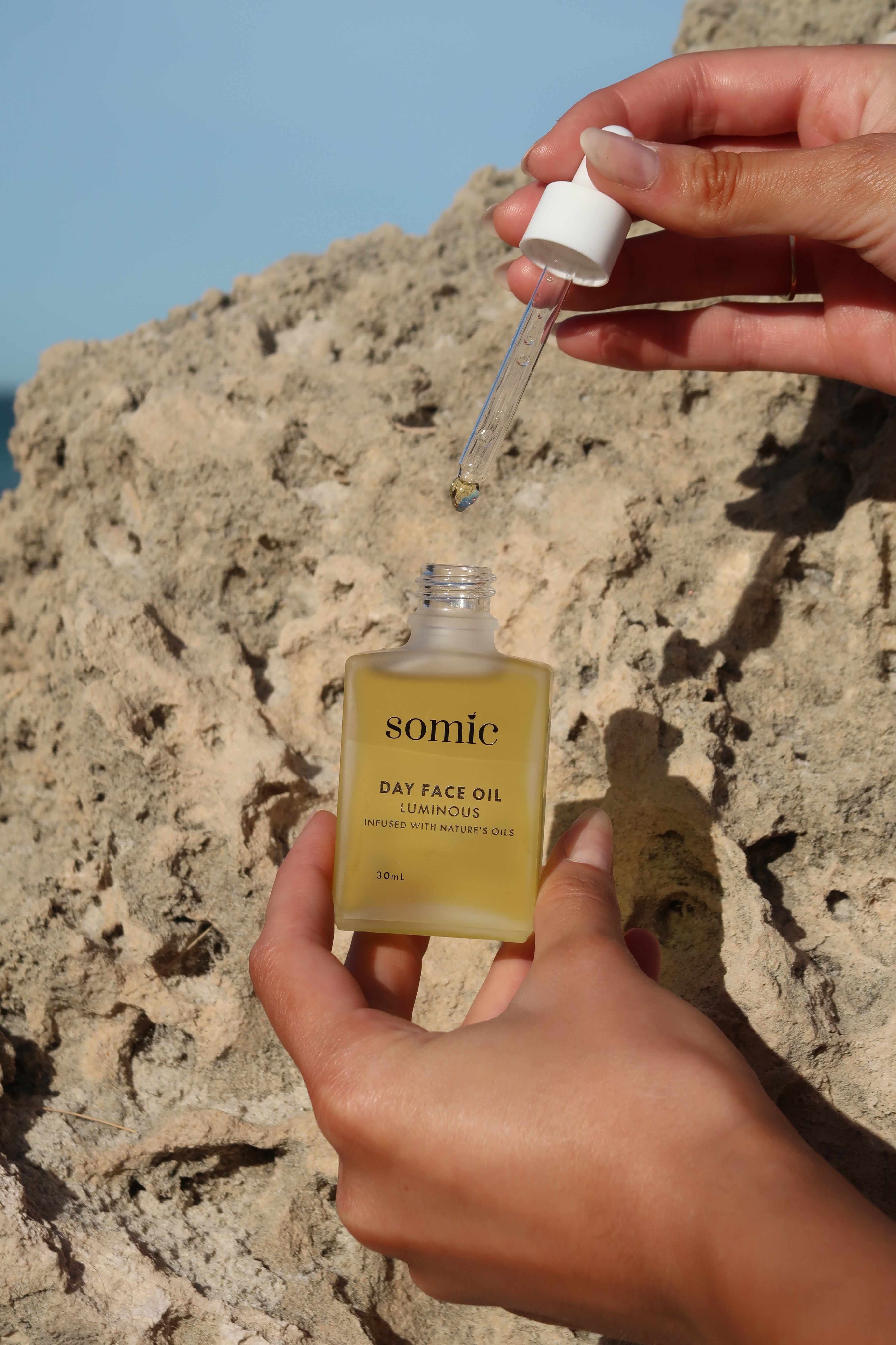 Lumina Day Face Oil – Somic