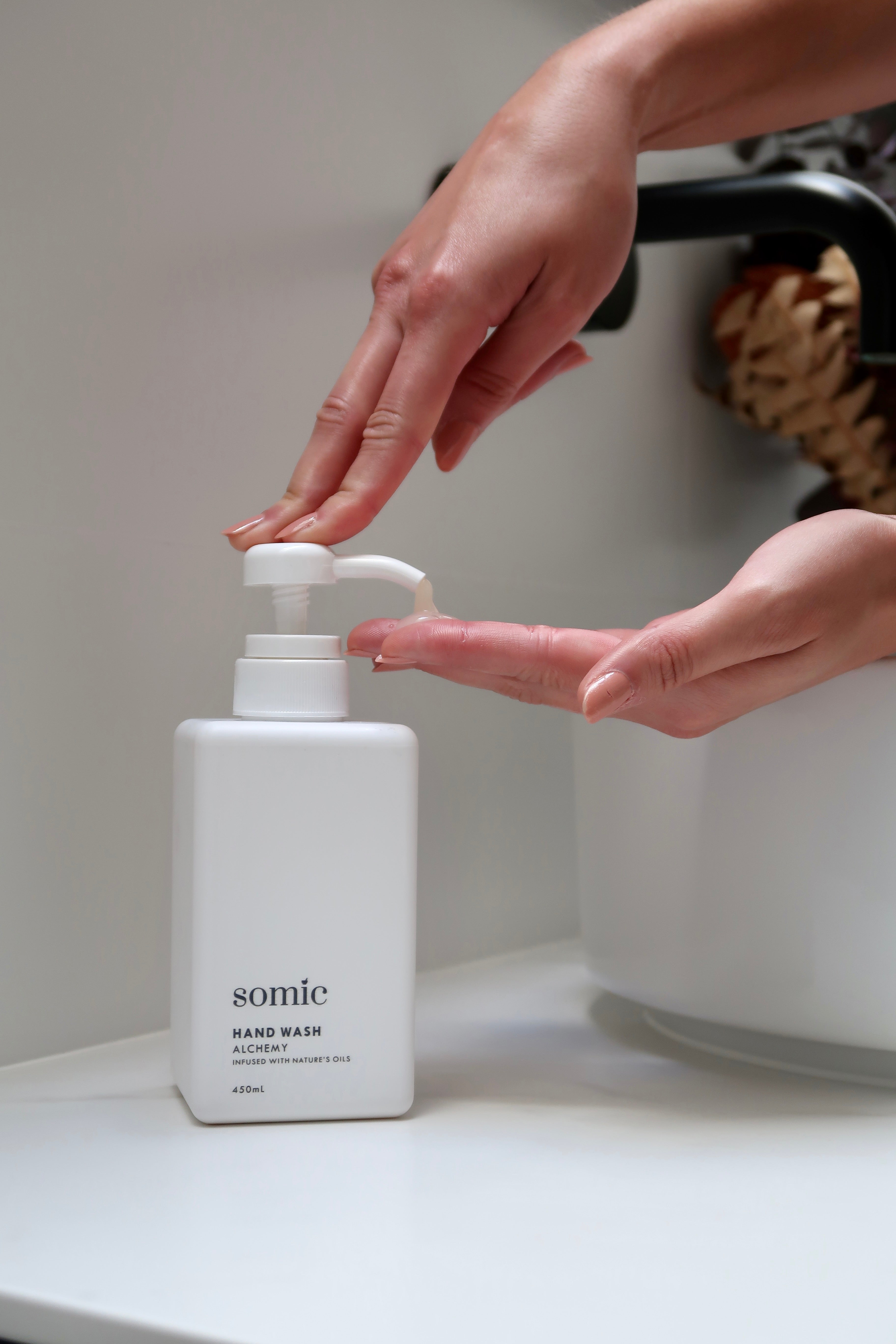 Hand Care, Thoughtfully Designed: Introducing the Somic Hand Wash Coll